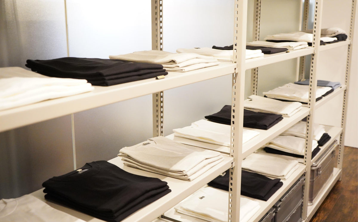 TARROW TOKYO Fitting room